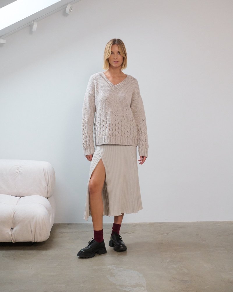 Slėniai: Silver Grey Merino Wool Sweater – The Knotty Ones
